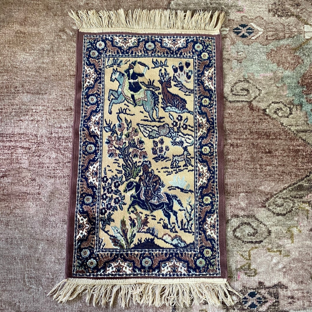 Vintage Small Oriental Asian Inspired Rug Wall Rug Tapestry - Etsy