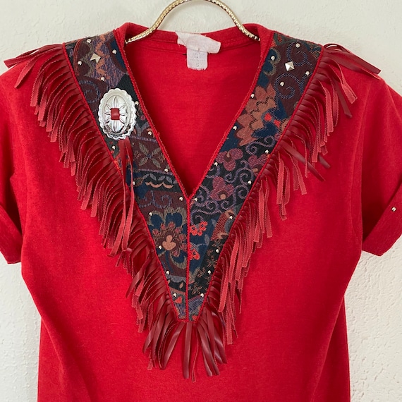 Vintage 1980s / 1990s Red Western Rodeo Tshirt w/ Red… - Gem