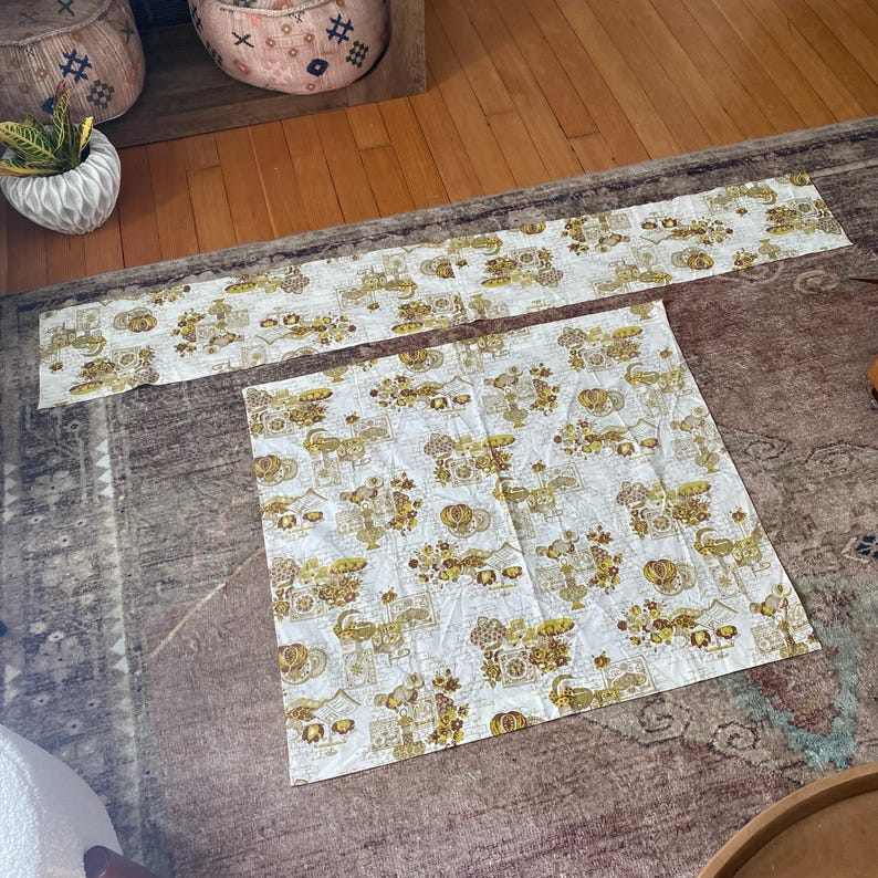 Vintage MCM Window Valance / Curtain Topper W/ Matching Table Square ...