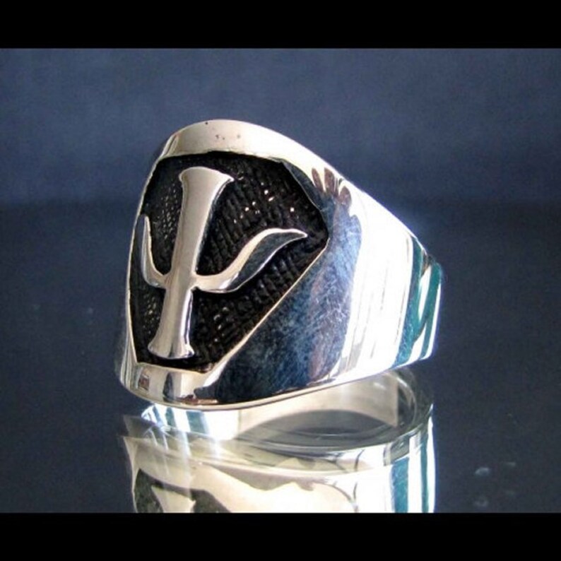 Babylon 5 PSI Corps Logo Insignia Ring | Etsy