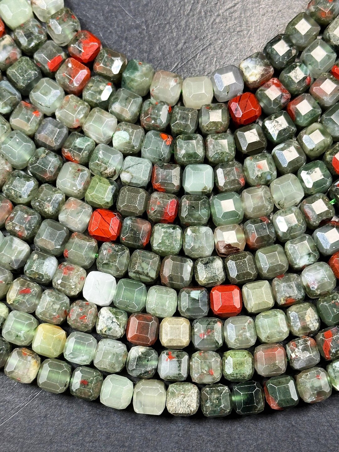 AA NATURAL African Bloodstone Gemstone Bead Faceted 8mm Cube Shape ...