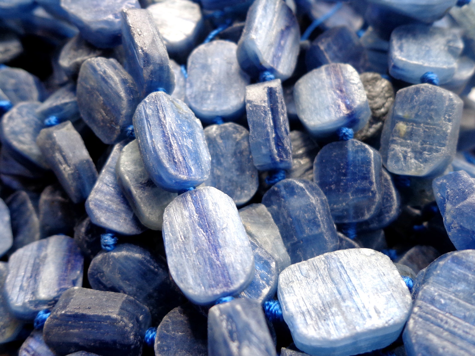 NATURAL Gemstone Kyanite Tablet Shaped Beads 17x13mm Full - Etsy