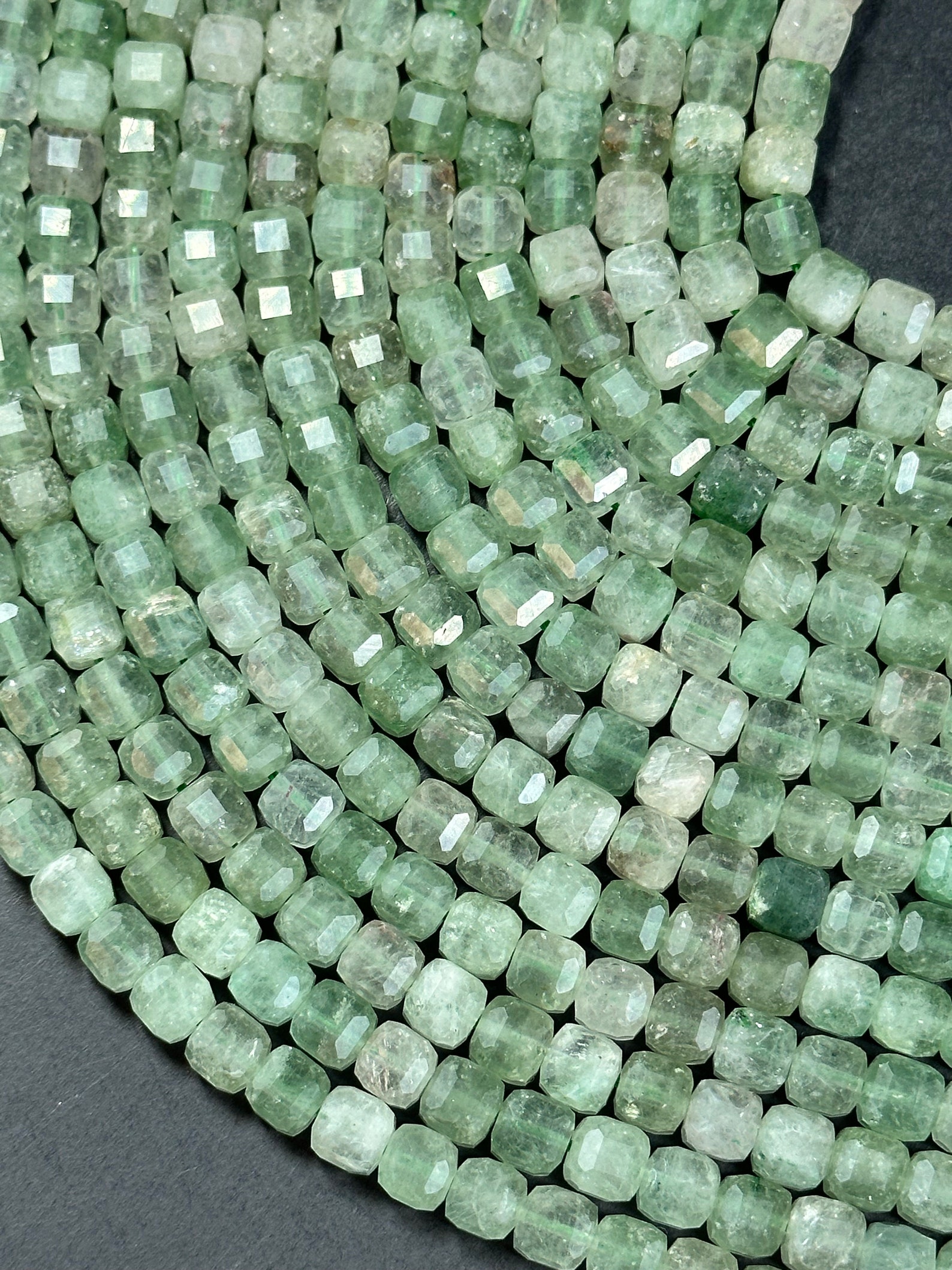 NATURAL Green Strawberry Quartz Gemstone Bead Faceted 6mm Cube Shape ...