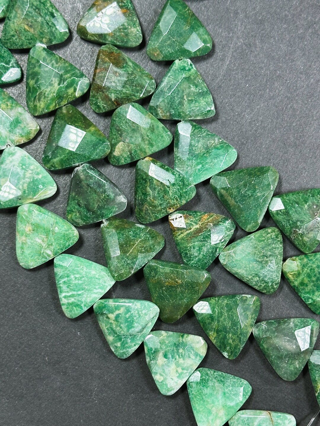 Natural Green Moss Agate Gemstone Bead Faceted 20mm Triangle Shape ...