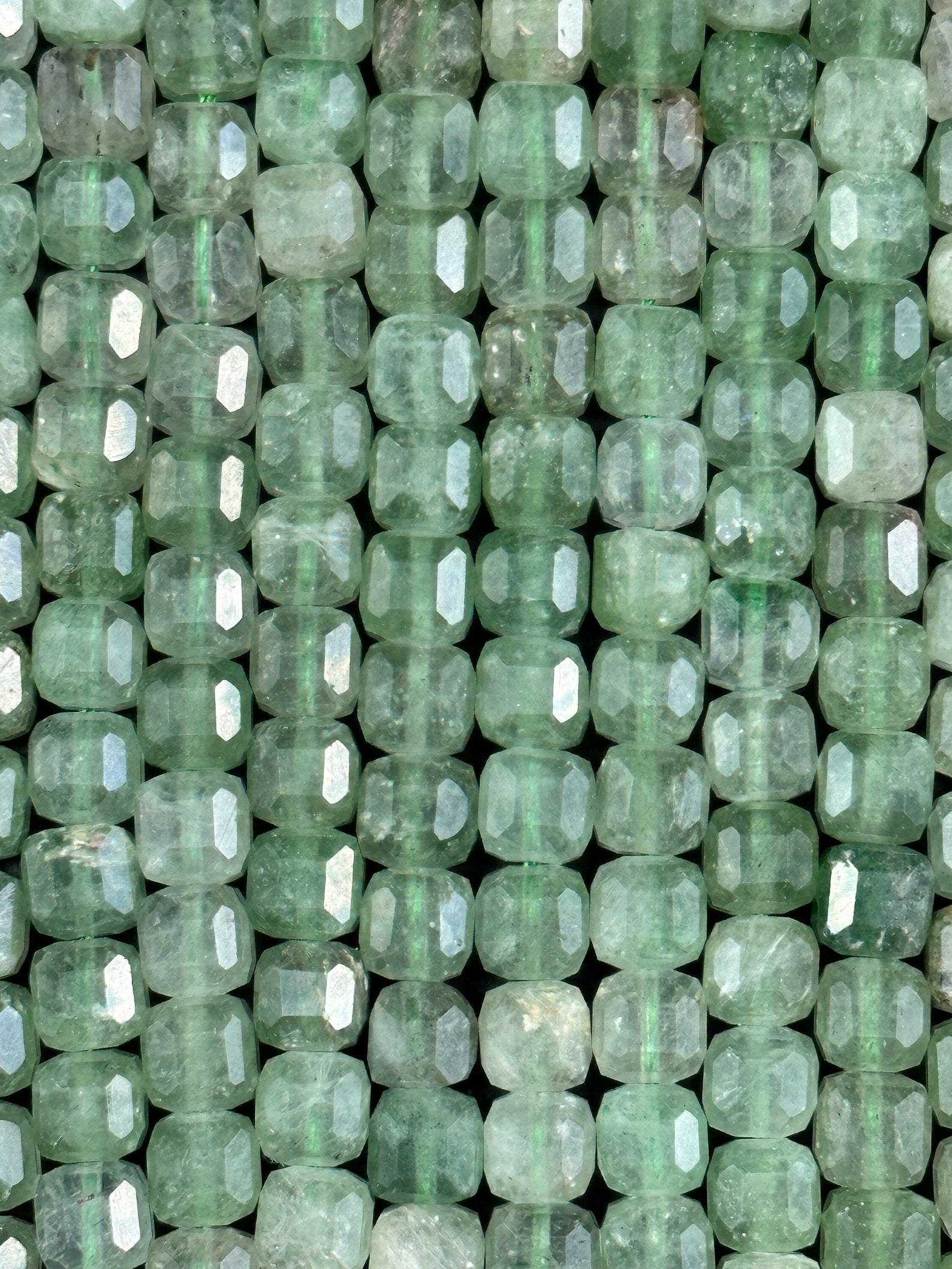 NATURAL Green Strawberry Quartz Gemstone Bead Faceted 6mm Cube Shape ...