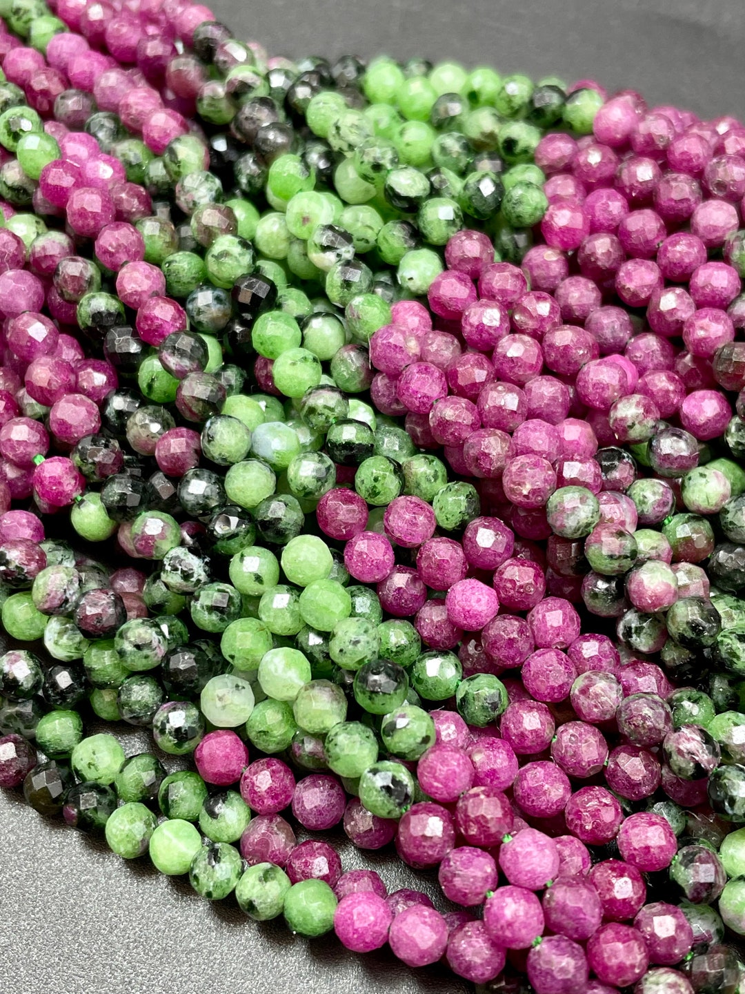 AAA Natural Ruby Zoisite Gemstone Bead. Faceted 4mm Round Shape Bead ...