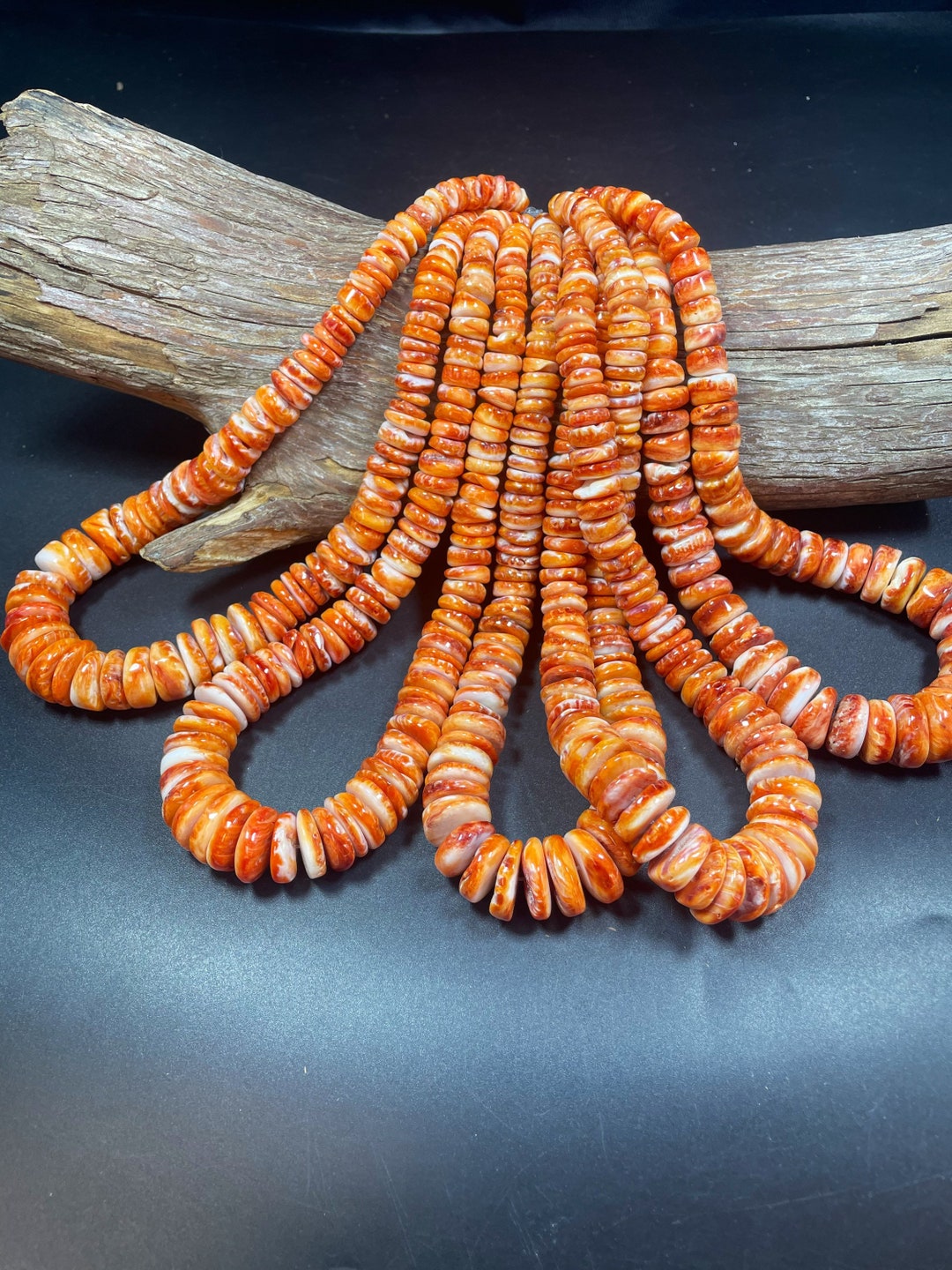 AAA Natural Spiny Oyster Shell Beads . Graduated Shape. High Polished ...