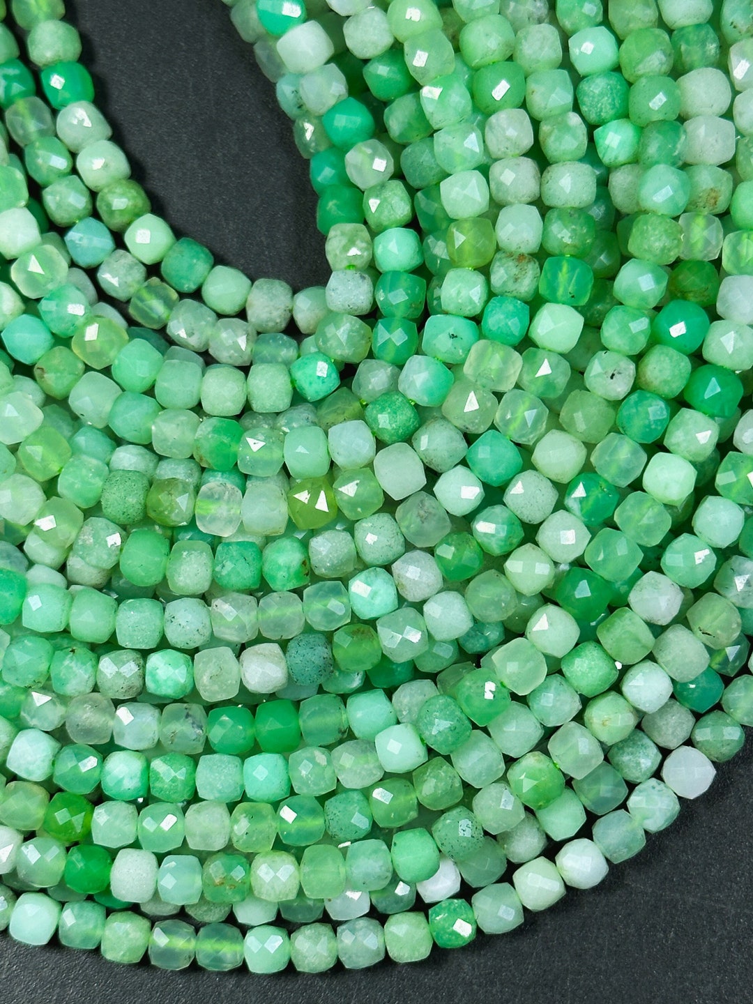 AAA NATURAL Chrysoprase Gemstone Bead Faceted 4mm Cube Shape, Gorgeous ...