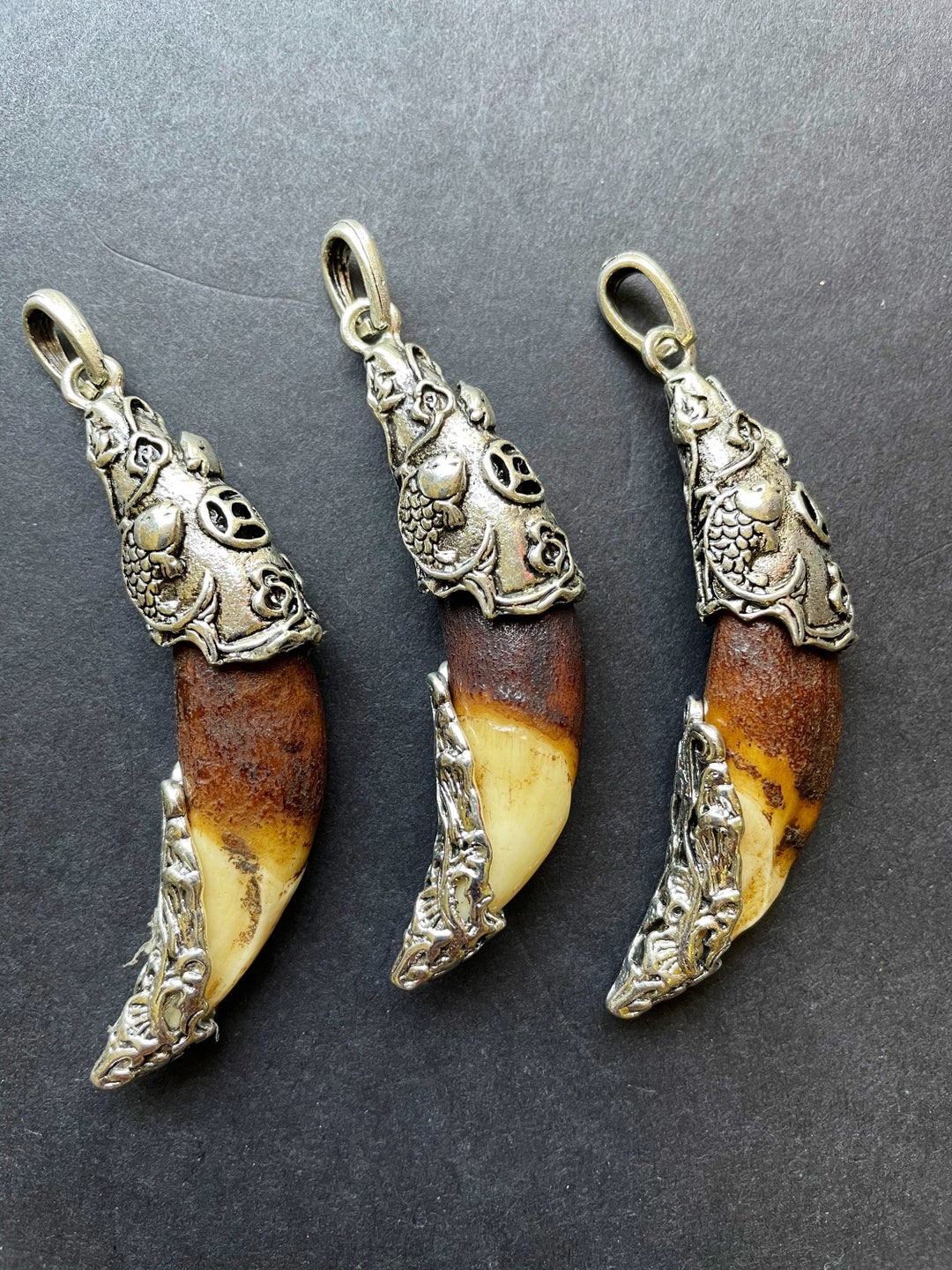 Beautiful Wolf Teeth Pendant. 10x50mm Silver Plated Pendant. Gorgeous ...