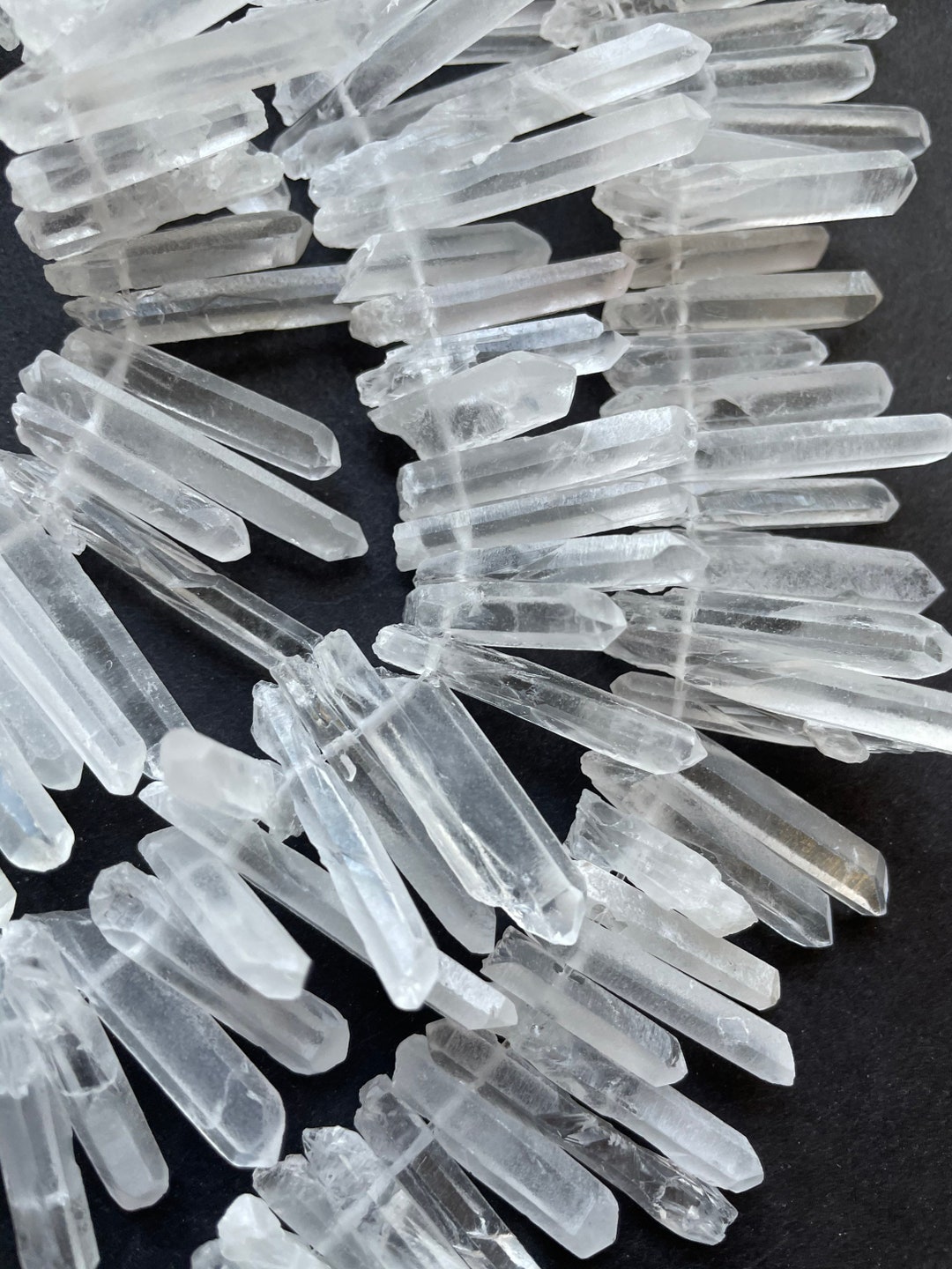 AA Natural Clear Crystal Quartz . Beautiful Natural Teeth Shape Clear ...