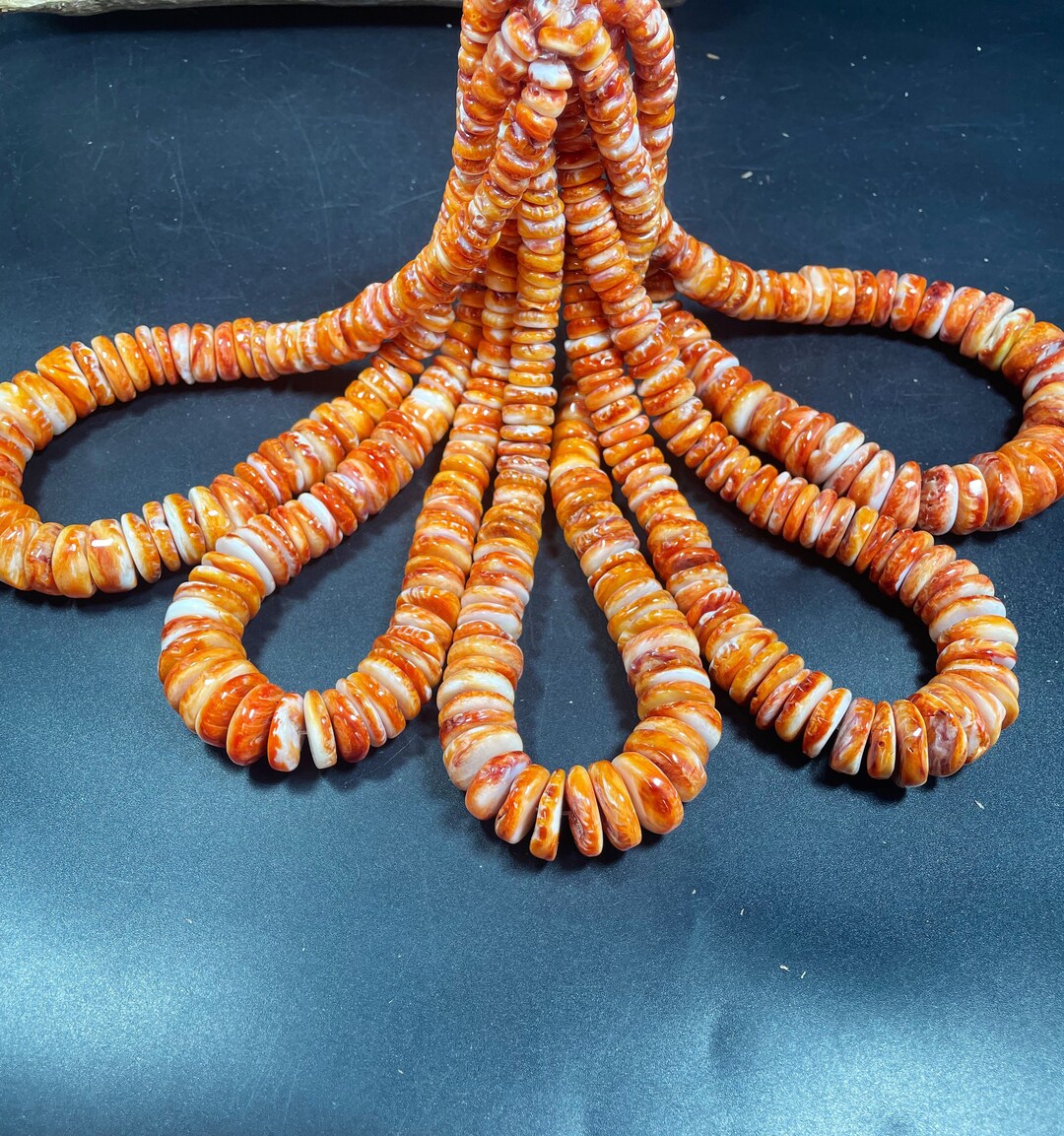 AAA Natural Spiny Oyster Shell Beads . Graduated Shape. High Polished ...