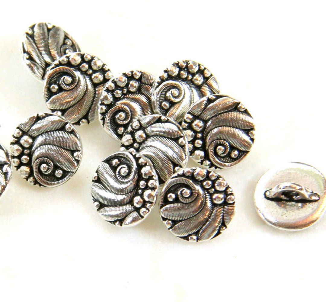 Tierracast Czech Buttons, Tierracast Metal Shank Buttons, Leather ...