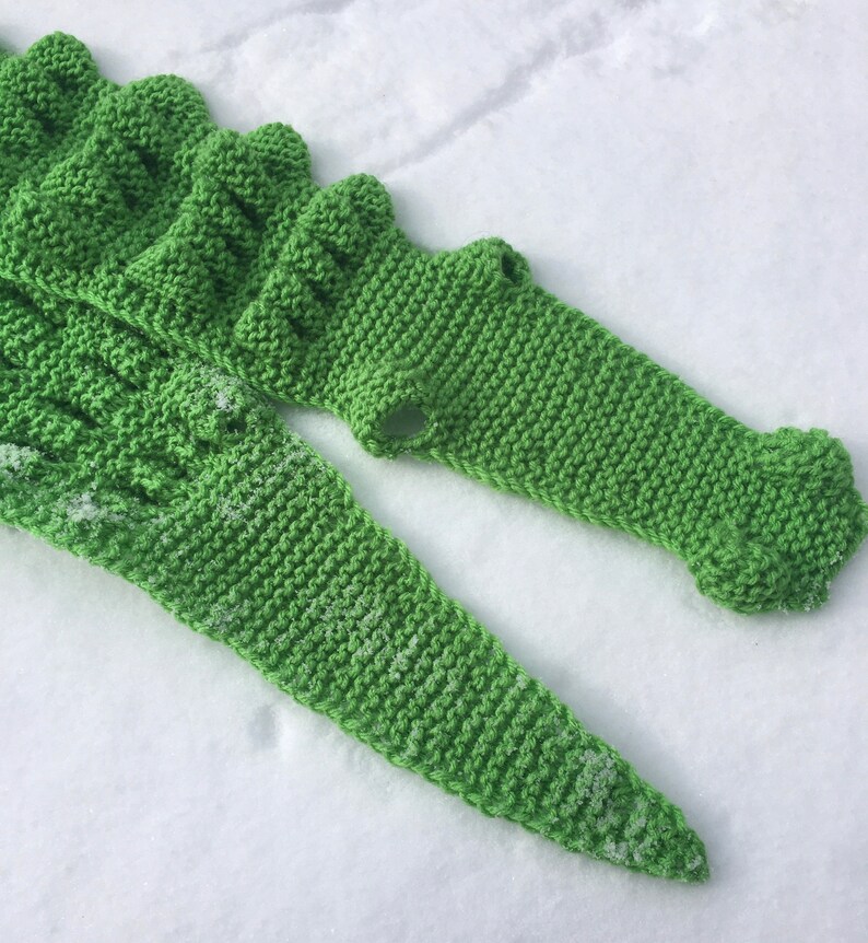 Hand Knitted Crocodile/alligator Scarf - Etsy