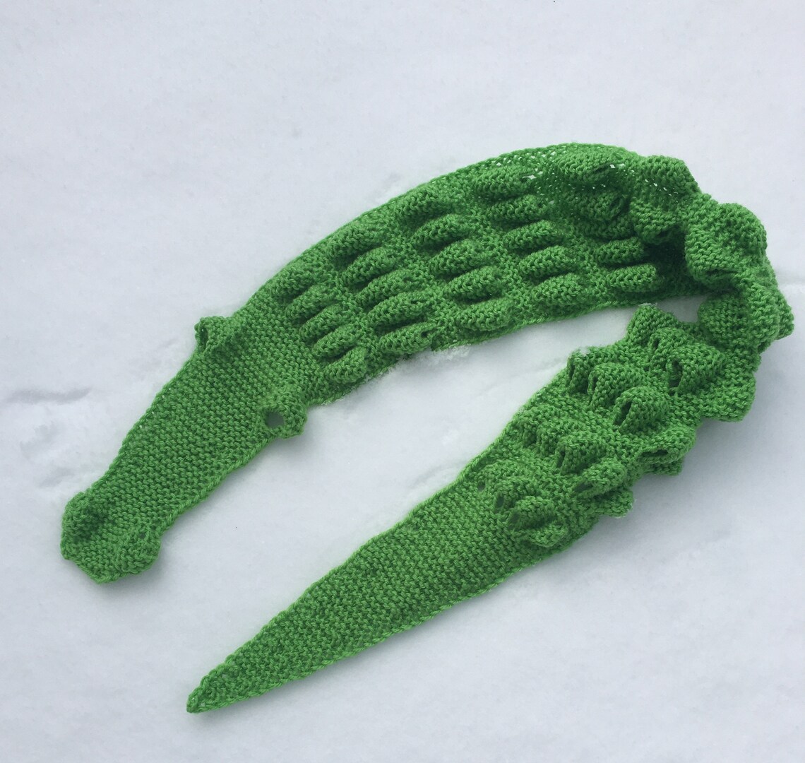 Hand Knitted Crocodile/alligator Scarf - Etsy