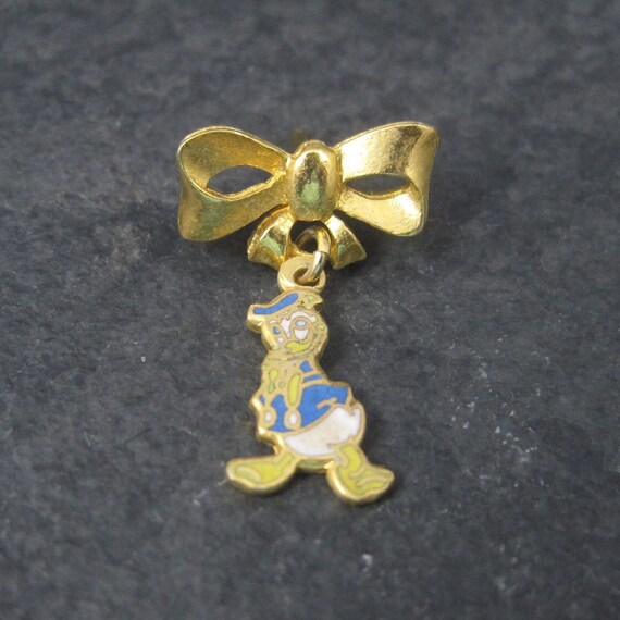 Vintage Licensed Disney Enamel Donald Duck Lapel Pin - Gem