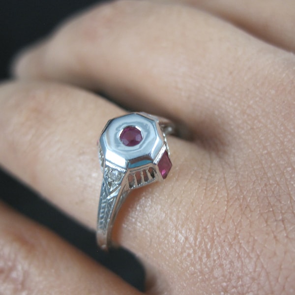 Art Deco Ruby Ring - Etsy