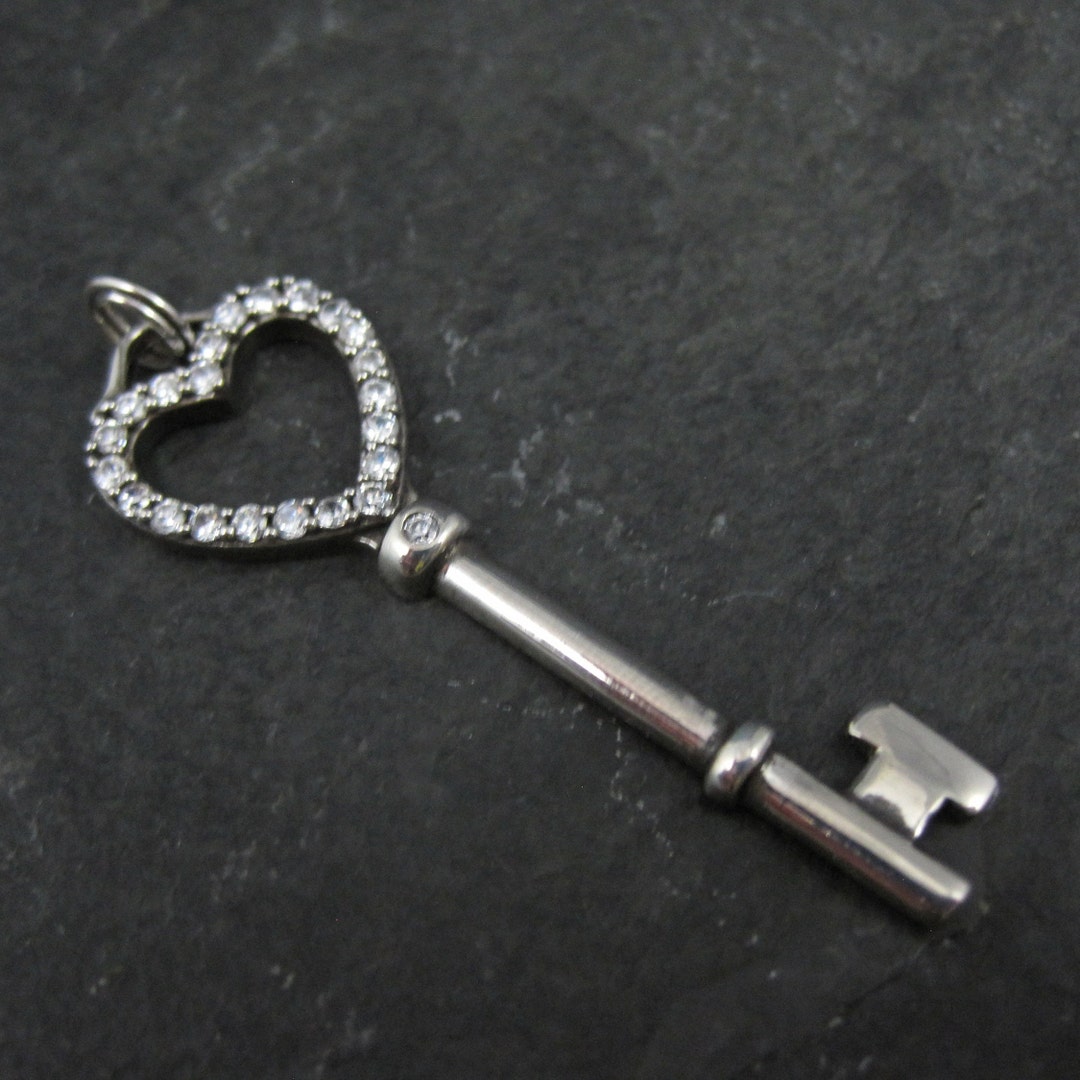 Vintage Sterling Silver Heart Key Pendant - Etsy