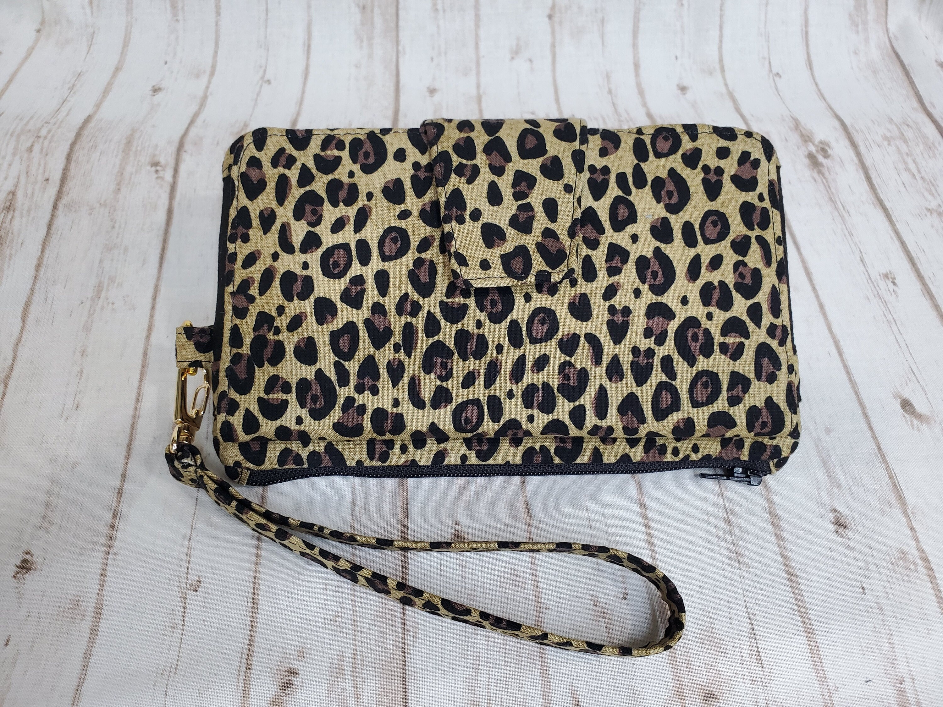 Medium Wallet with Leopard Print / Animal Print Wallet with - Etsy.de
