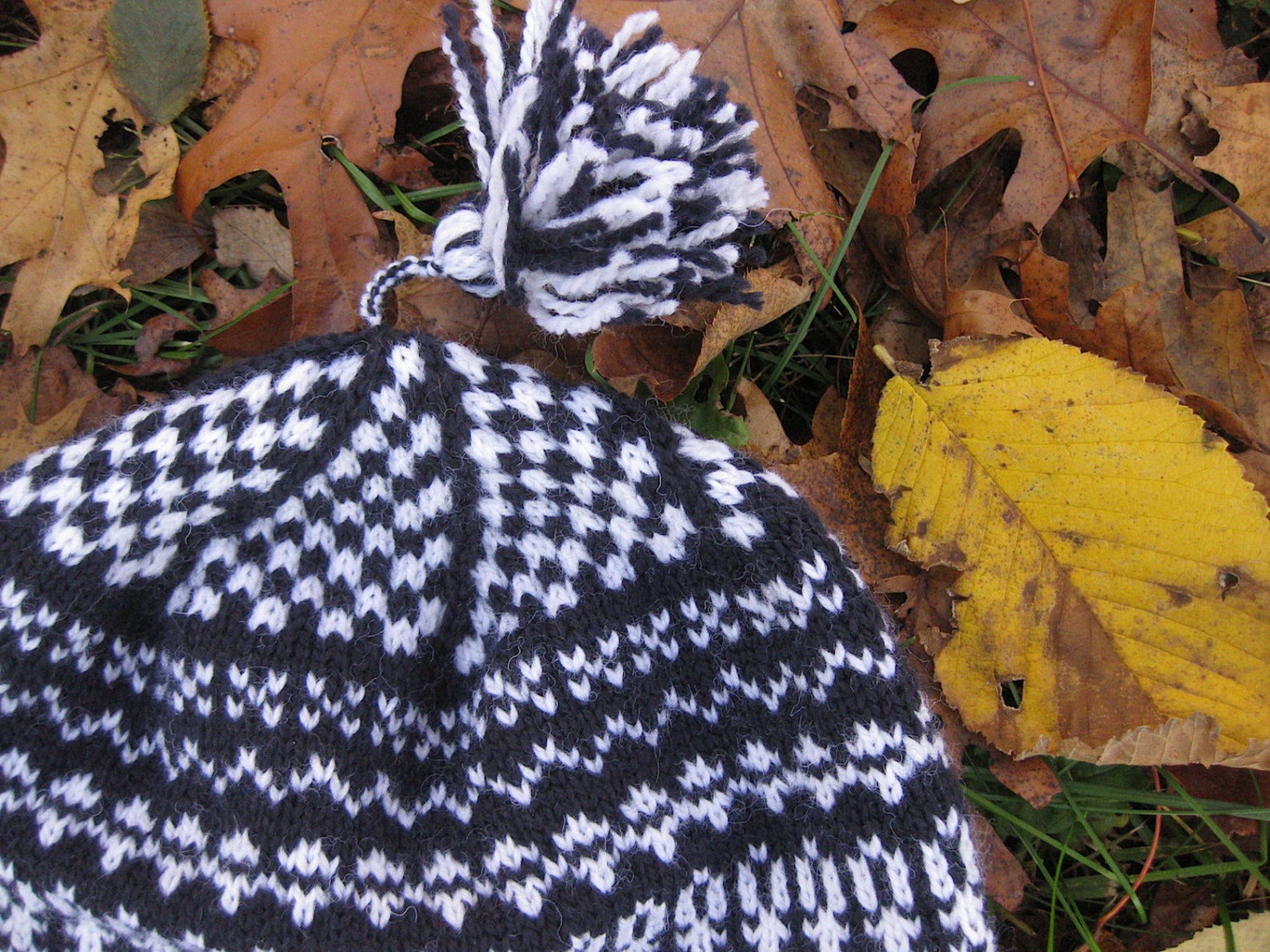 Handknit Scandinavian Cap, Traditional Pattern is From Halland, Sweden ...