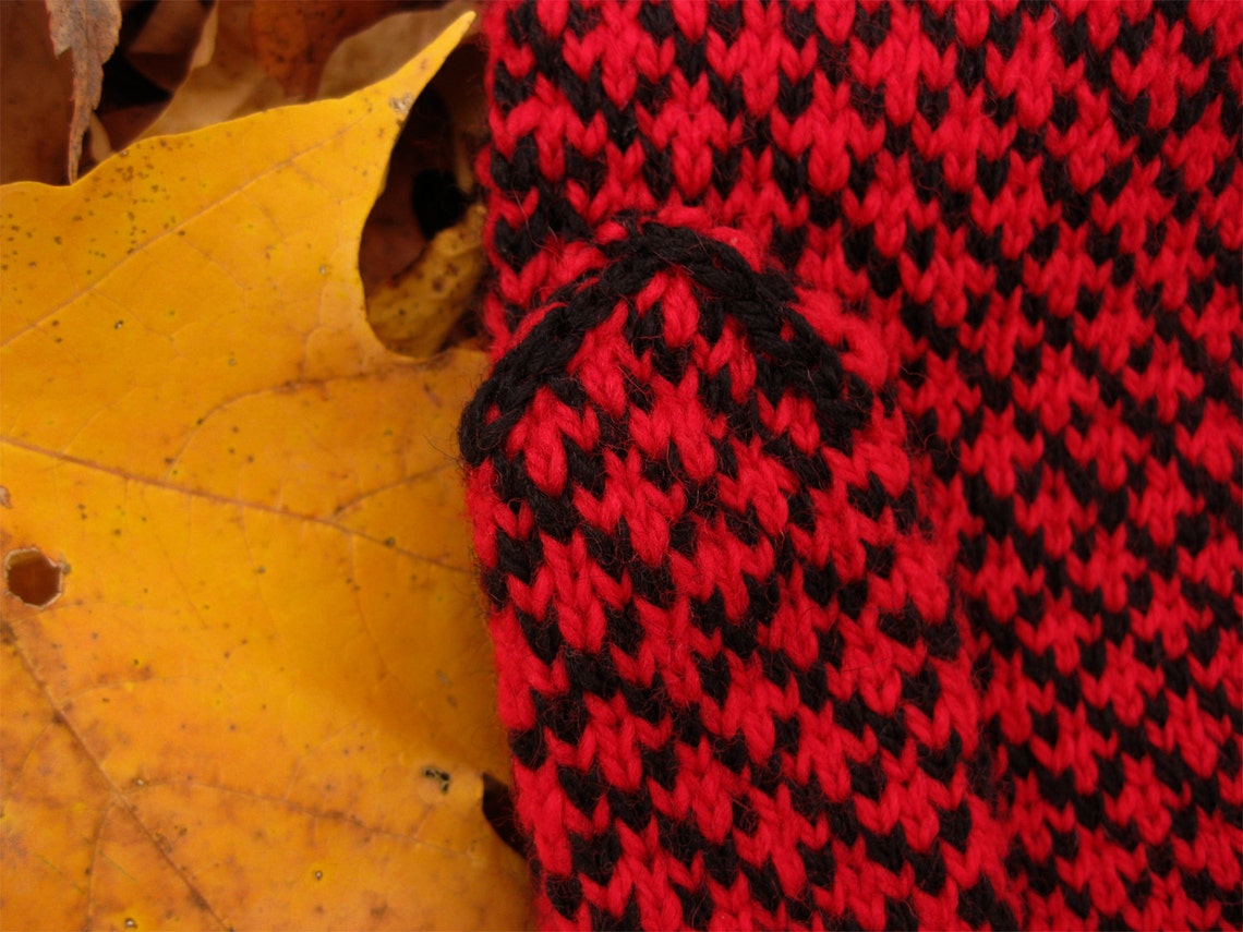 Handknit Norwegian Mittens Selbu, Norway Rose, Black on Red, Sport ...