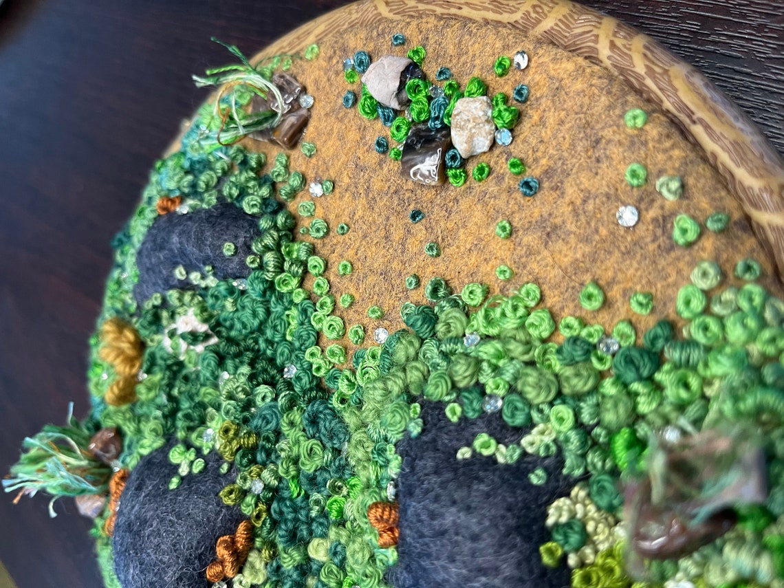 Forest Floor Moss Fairy Dreamscape Hand Embroidery - Etsy