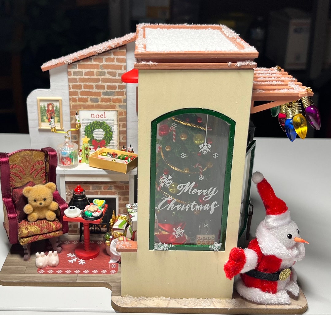 Completed Christmas House Dollhouse Miniature 1/24 (half) Scale - Etsy
