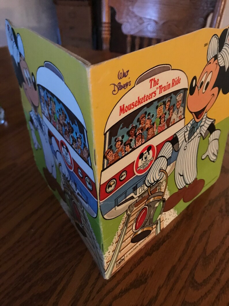 1977 Golden Shape Book walt Disney's the - Etsy