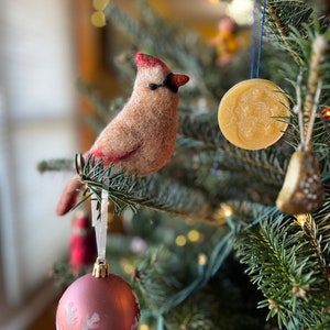 Needle Felted Cardinal Ornament, 100% Wool Handmade Felt Bird - Etsy