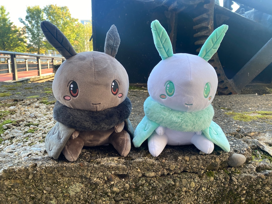 8" Small Mothman Plush - Etsy