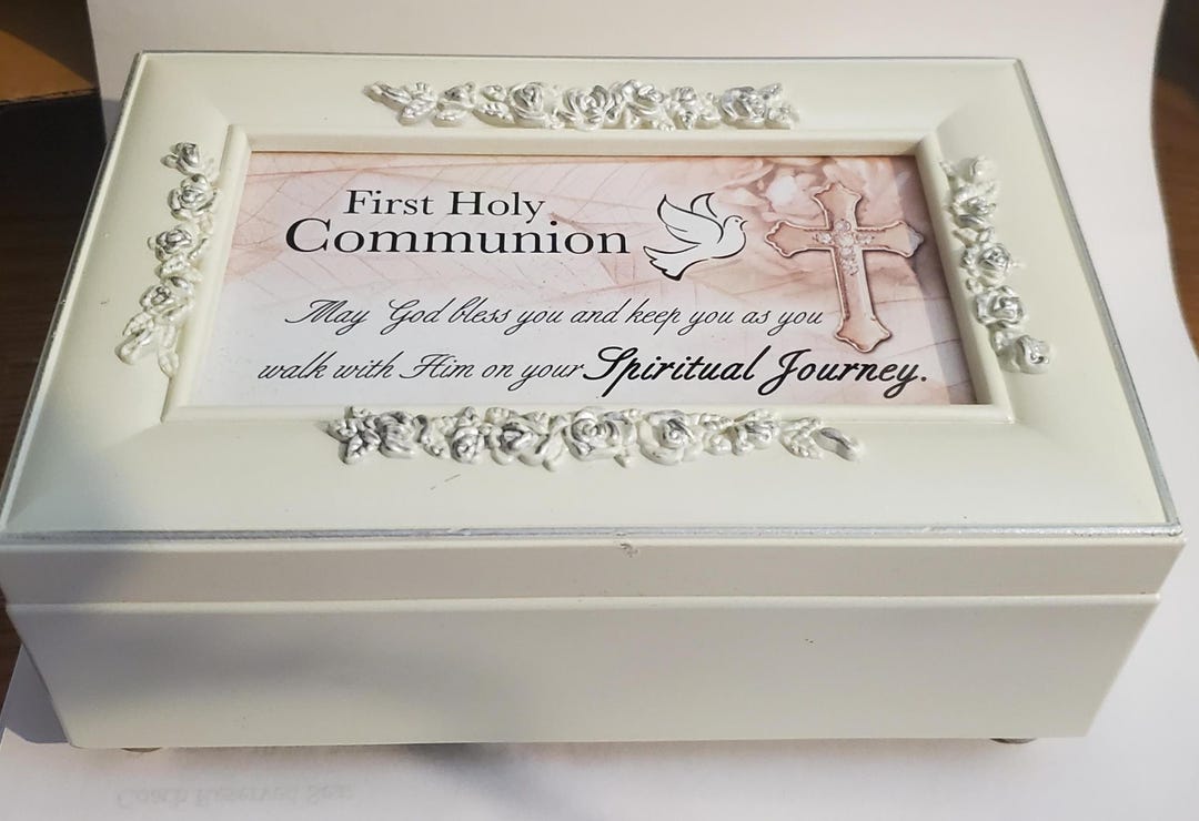 First Holy Communion Music Box, Wind up Key, Jesus Loves Me - Etsy