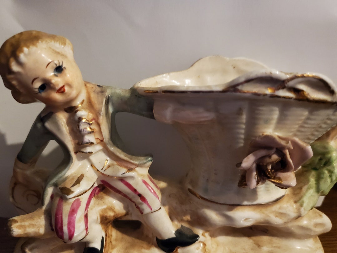 Vintage Colonial Boy With Basket, Vase - Etsy