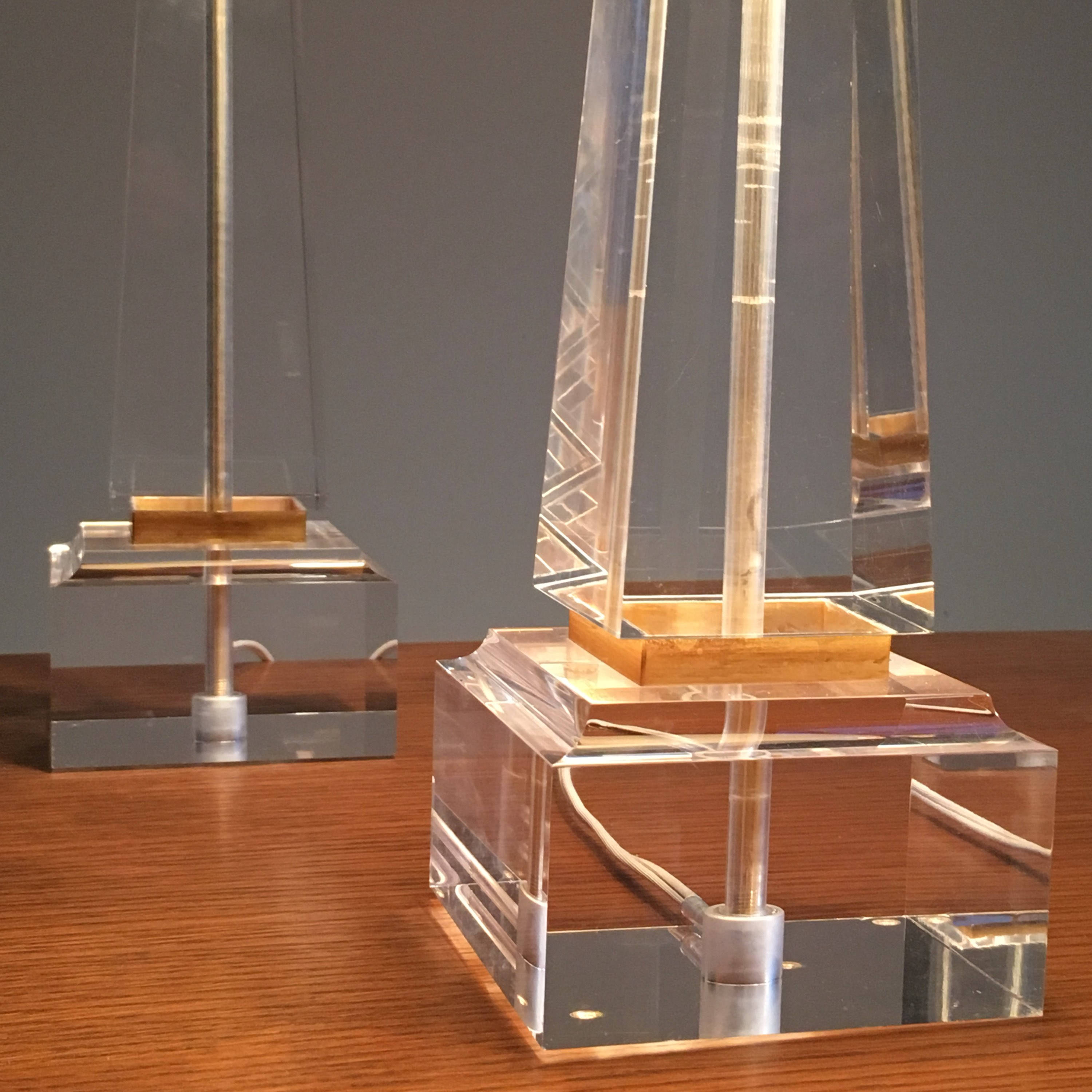 Pair of Obelisk Shape Lucite Lamps - Etsy