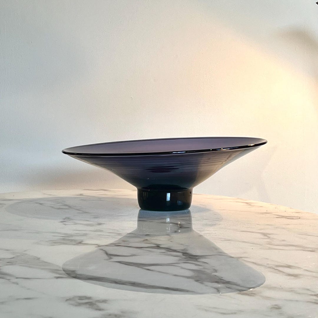 Pedestal Bowl in Graduated Purple Glass (has Wear) - Etsy