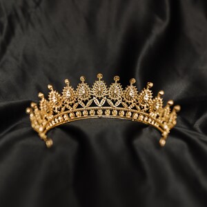 Saya's Tiara in Gold - Etsy