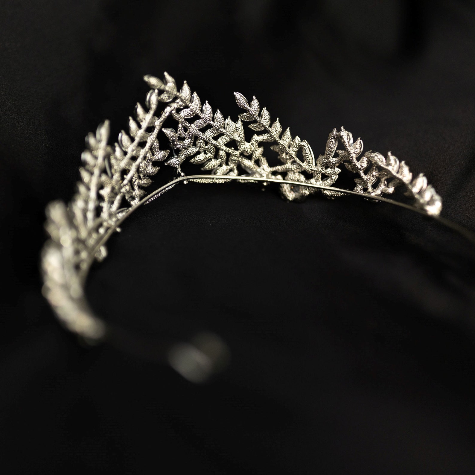 Athena's Tiara - Crystal Leaf Silver Greek Goddess Headpiece - Etsy