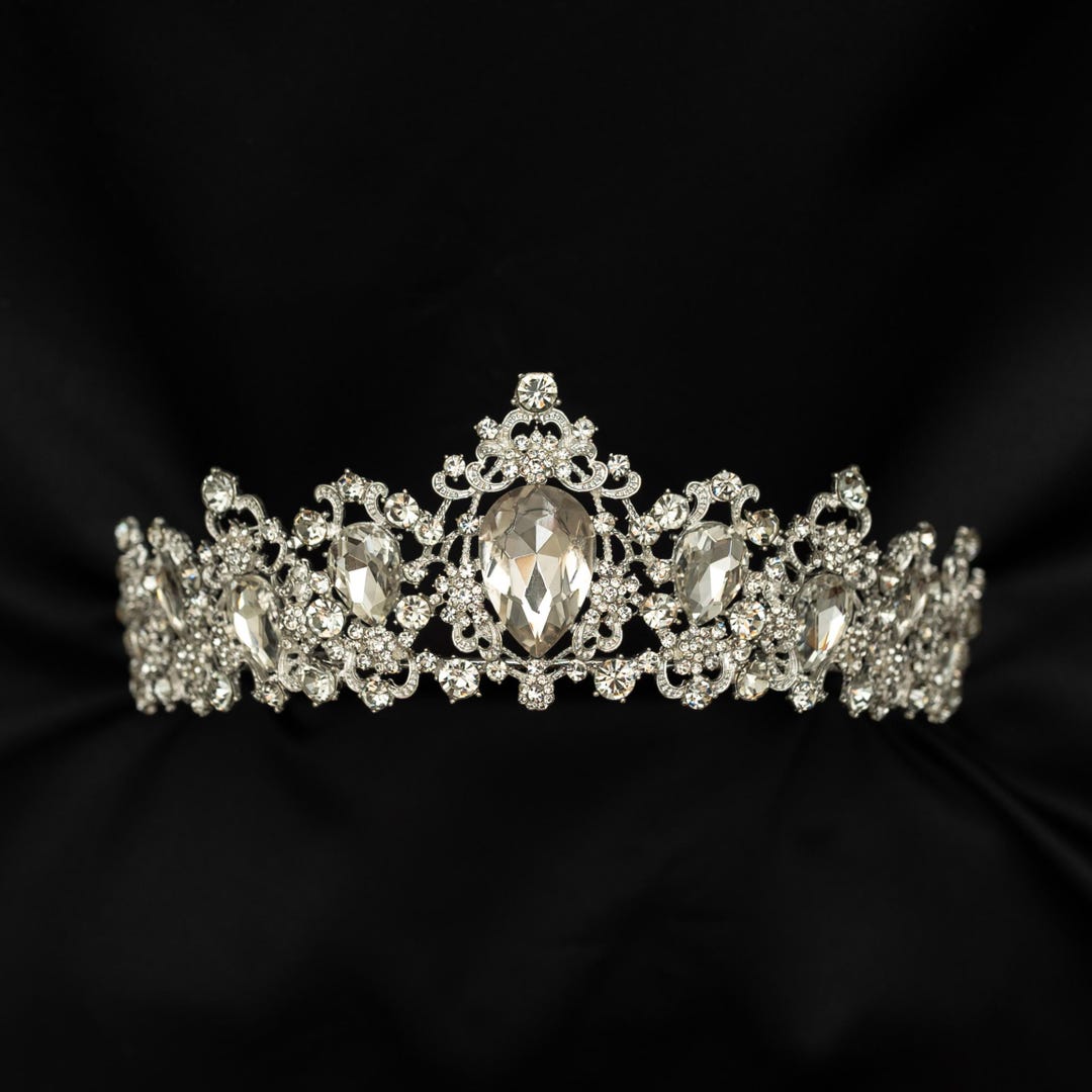 Michelle's Tiara in Silver (white Gold) - Etsy