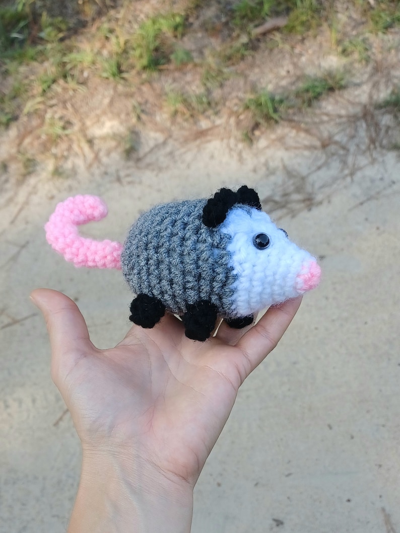 Pocket Possum Crochet Pattern, Amigurumi Opossum (PDF Pattern) - Etsy