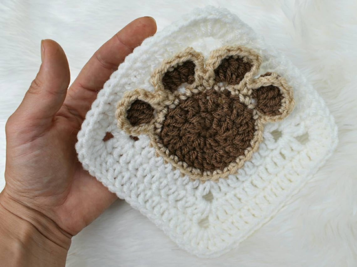 Paw print granny square easy crochet pattern pet paw print | Etsy