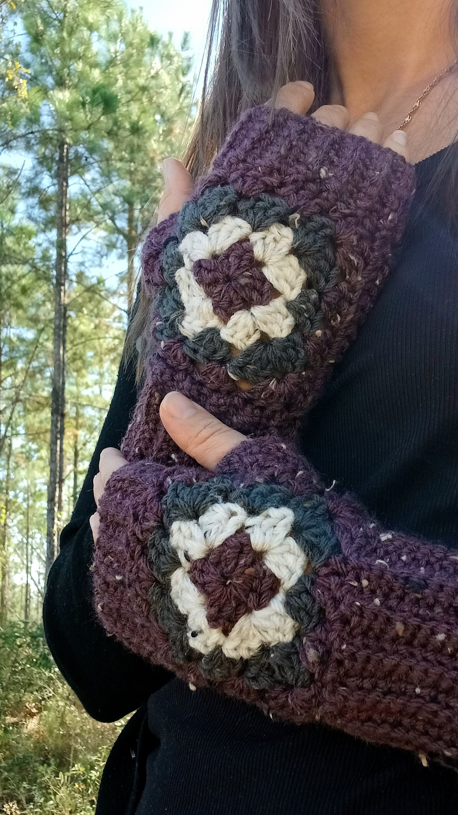 Granny Square Fingerless Mitts, Instant Download Digital Crochet ...