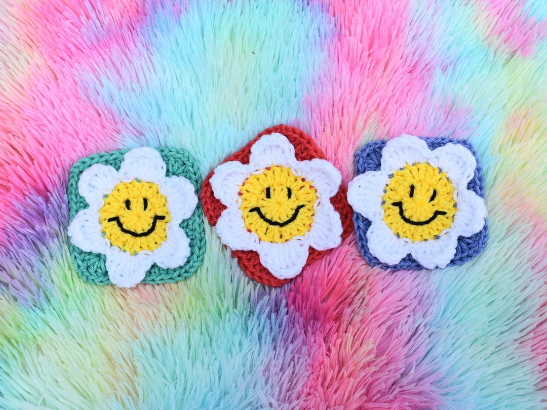 Smiley Face Granny Square Digital Crochet Pattern, Smile Emoji Easy ...
