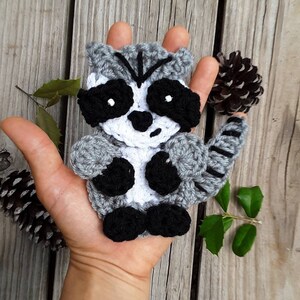 Torrey Raccoon Applique Crochet Pattern, Easy Crochet Animal Pattern ...