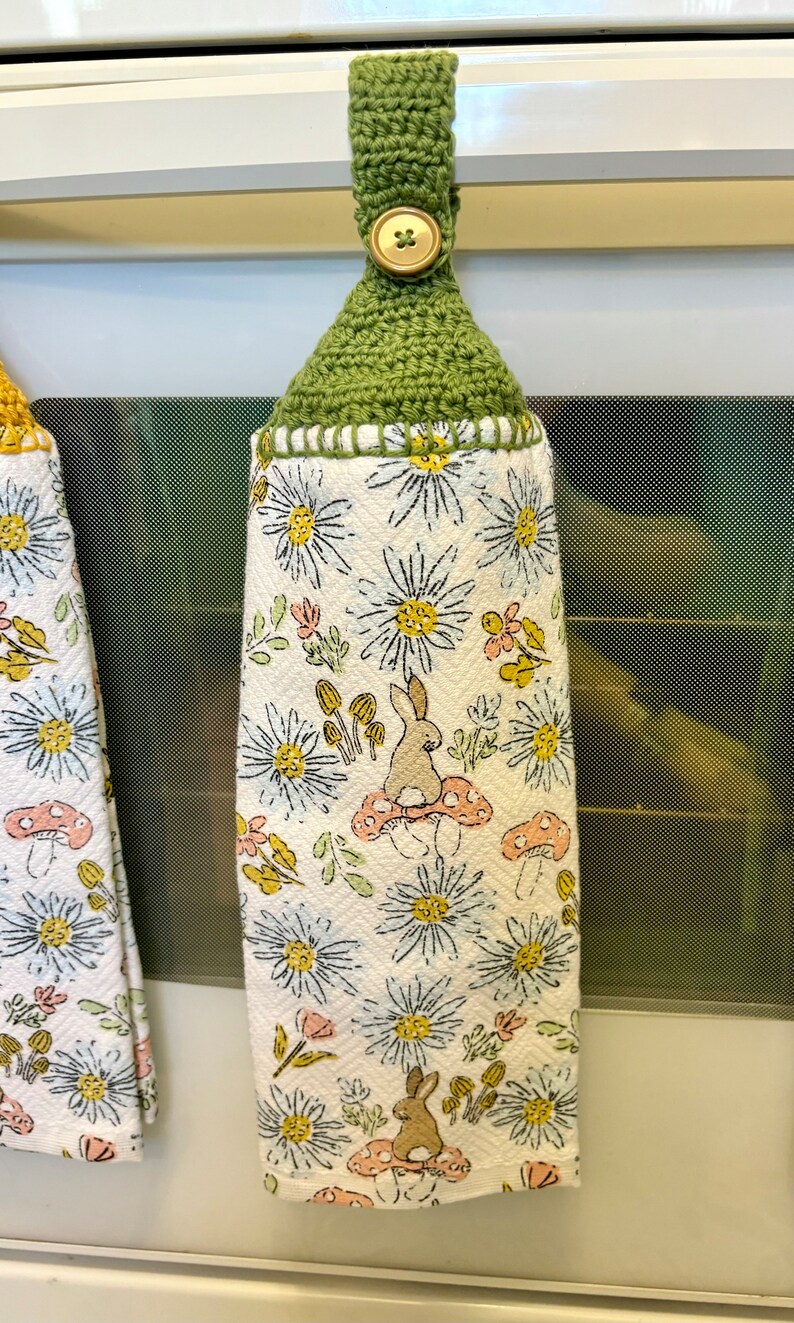 Spring Hanging Kitchen Towel, Crochet Top Oven Handle Dishtowel, Vernal ...