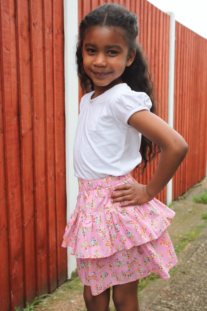 Girls Skirt Pink Floral Skirt Butterfly & Hearts Print Rara - Etsy