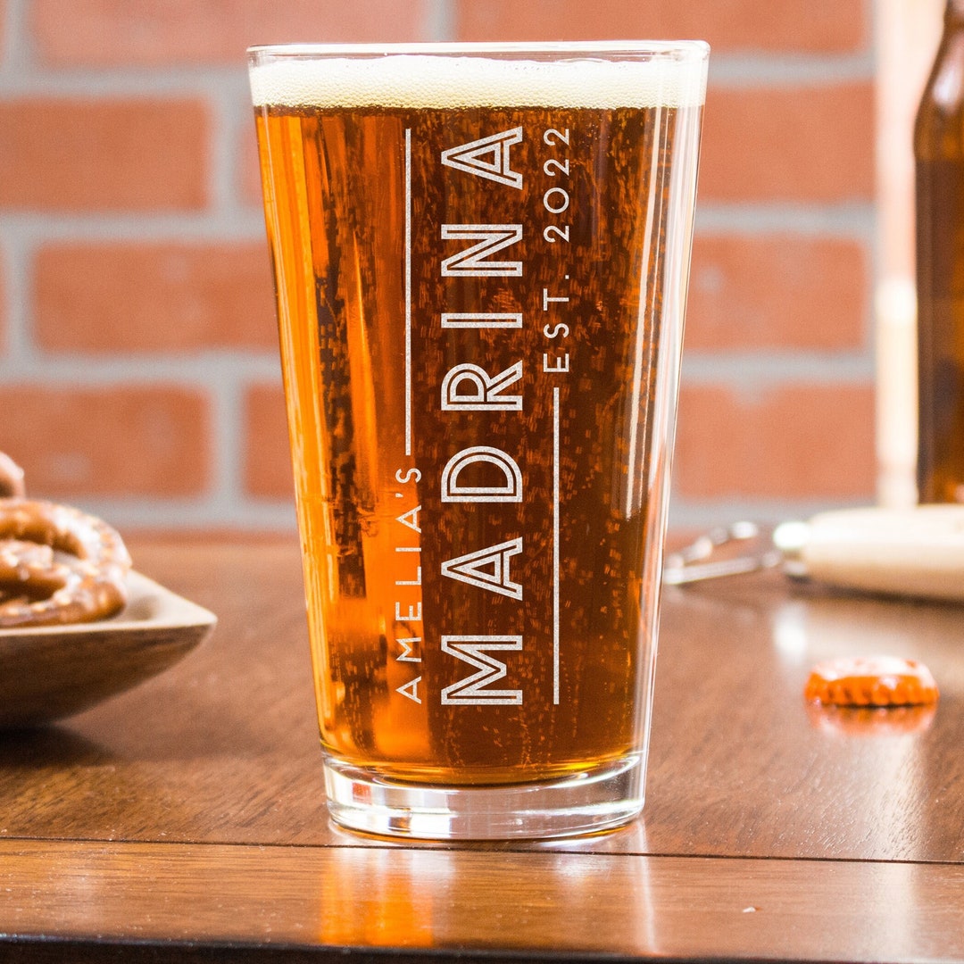 Personalized Madrina Beer Glass, Etched Pint Glass for a Baptism Gift ...