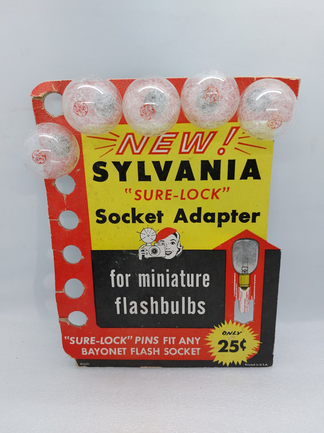 Vintage Camera Flash Bulbs in Store Display Card Sylvania - Etsy