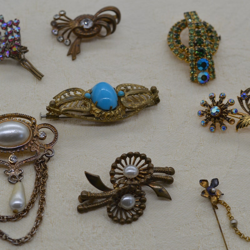 Vintage Brooch - Etsy