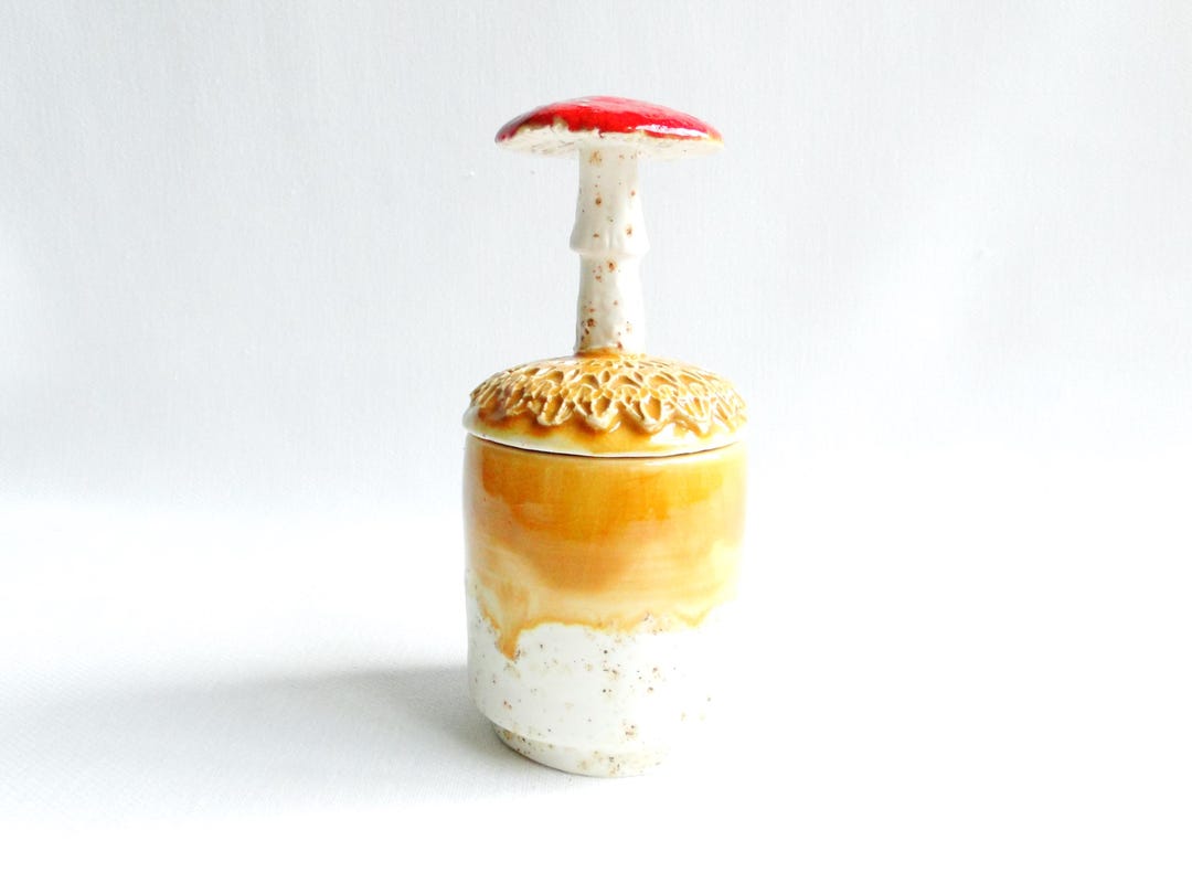 Handmade Ceramic Toadstool Box, Fly Agaric Ring Box - Etsy