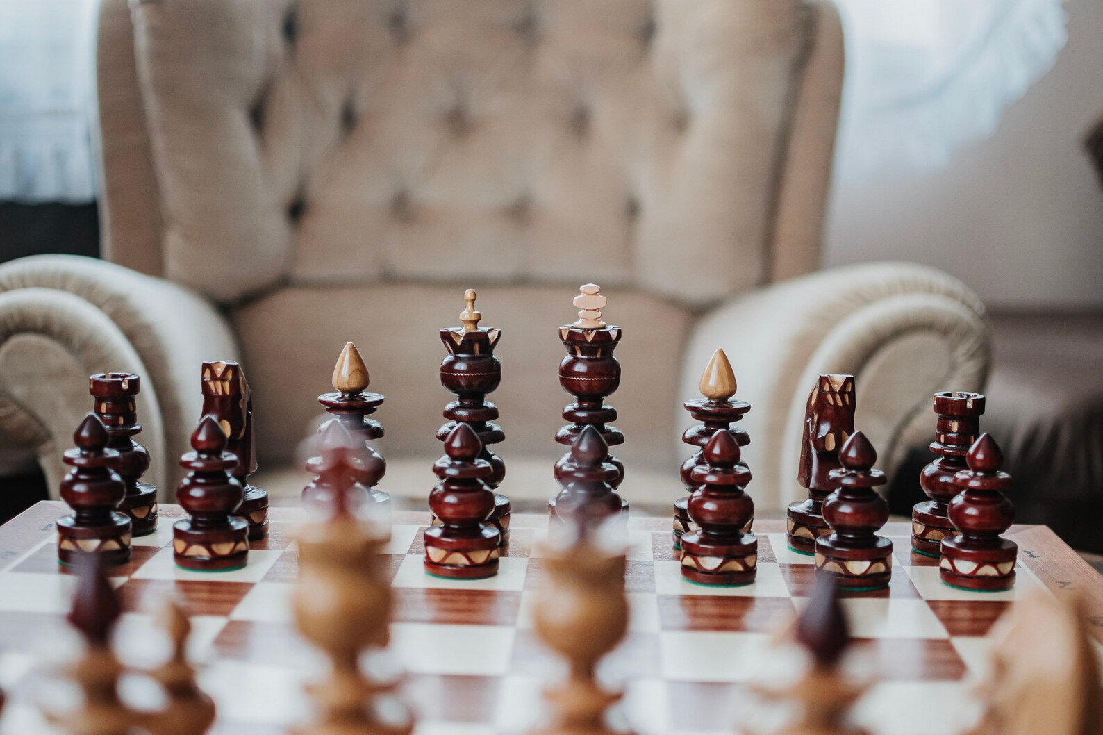 Prestigious Wooden Chess Board, Large Inlaid Cassette, Wooden Game ...