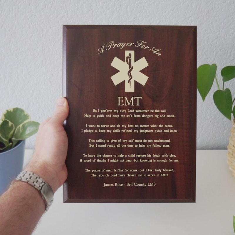 Ems Gift - 60+ Gift Ideas for 2024