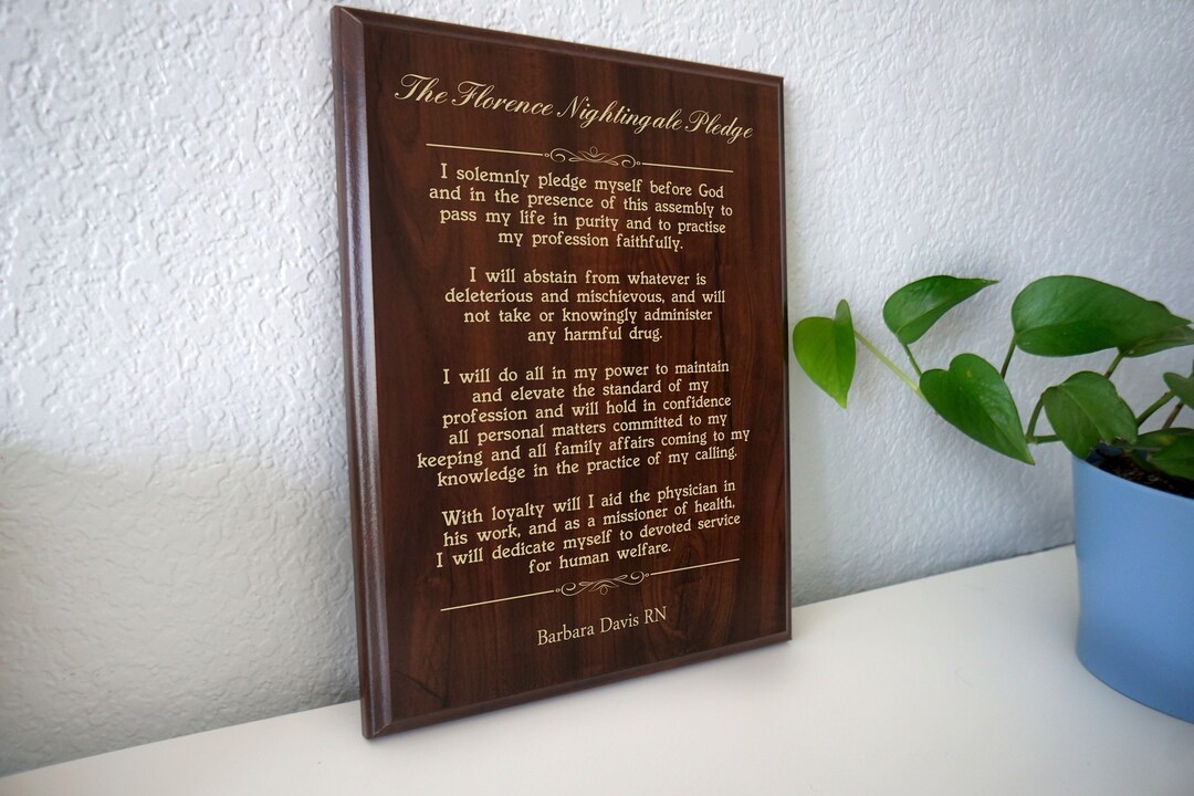 Florence Nightingale Pledge Plaque | Personalized Nursing School ...
